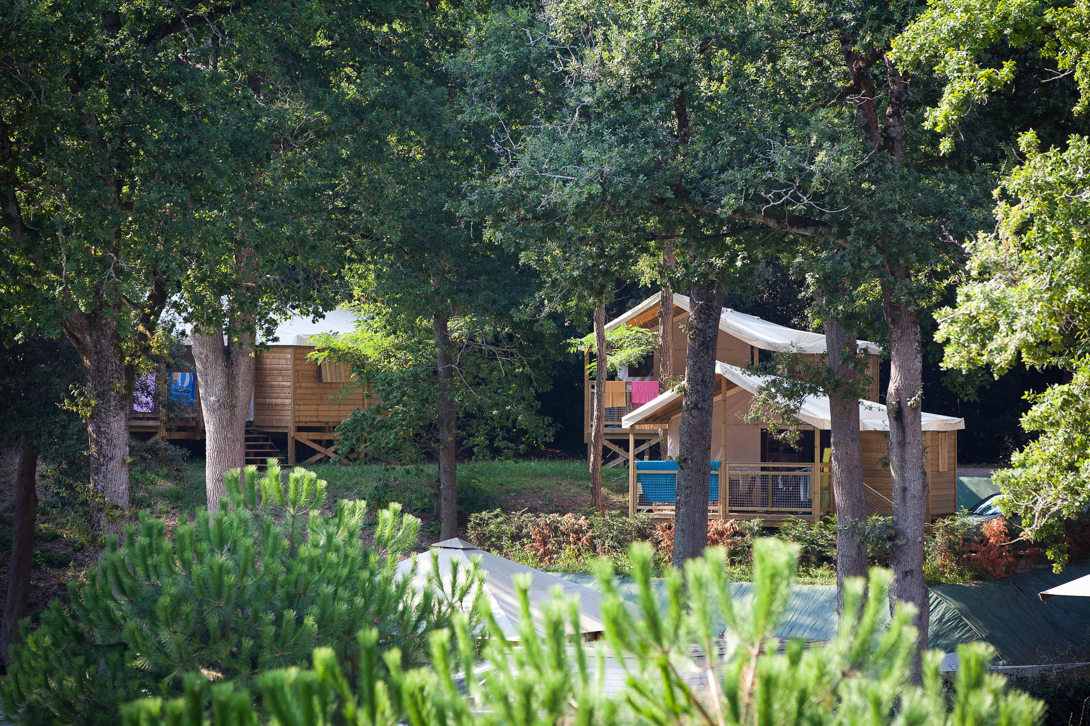 Camping Le Petit Rocher - Campingspotter.nl