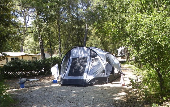 Naturistencamping Bélézy in Bedoin (Vaucluse, Provence)