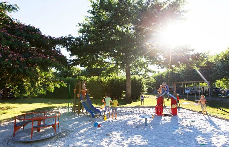 Camping le Capeyrou - Campingfrankrijk.eu