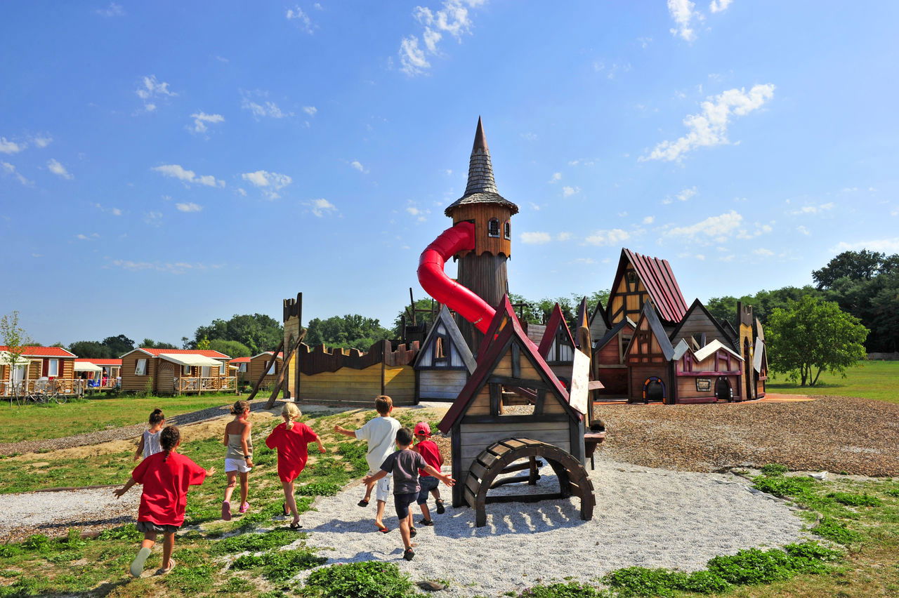 Capfun - Le Paradis De Bazas - Campingfrankrijk.eu