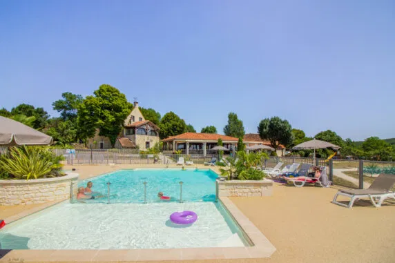 5 Leuke doorreiscampings voor je tussenstop in Frankrijk - Charmecamping.nl